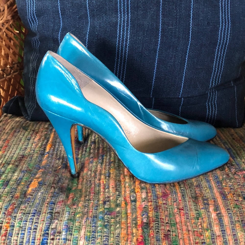 Vintage Nordstrom Pretty Blue Leather Pumps - Gem